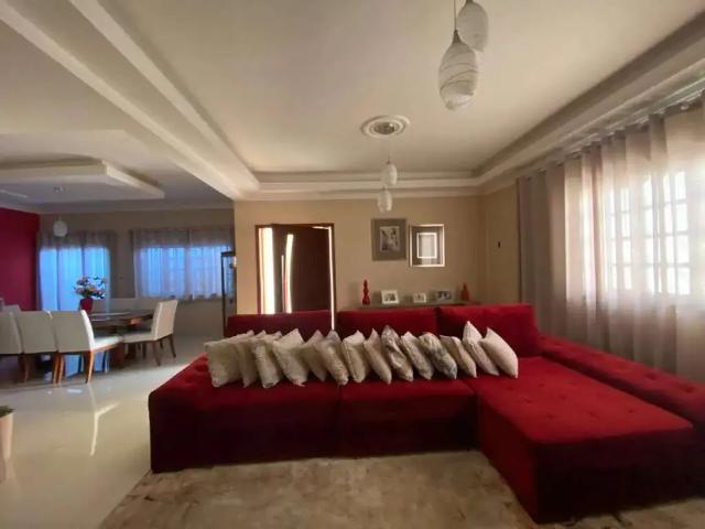 Casa / Sobrado para Locação em Pindamonhangaba/SP Loteamento Ana Quirina 3 Quartos