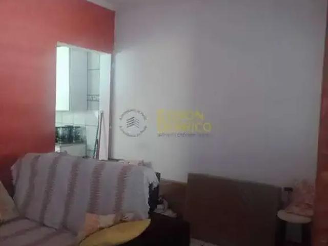 Casa / Sobrado para Locação em Pindamonhangaba/SP Mombaça 2 Quartos