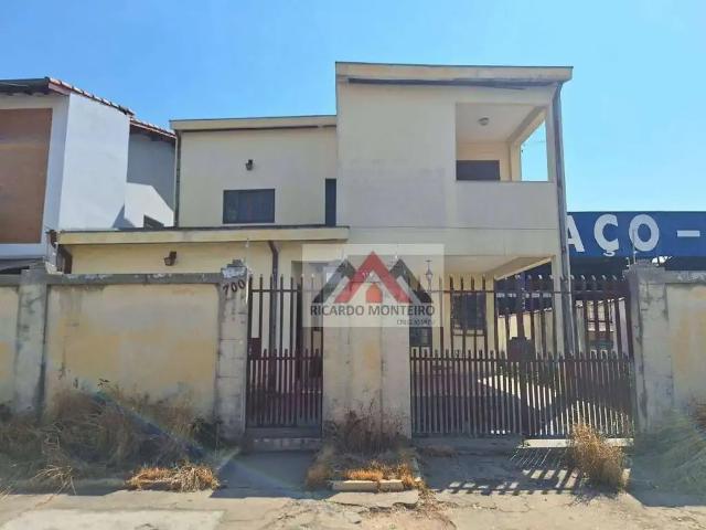 Casa / Sobrado para Locação em Pindamonhangaba/SP São Benedito 4 Quartos