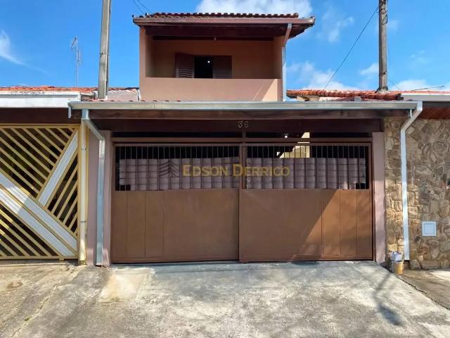 Casa / Sobrado para Locação em Pindamonhangaba/SP Residencial Mombaça I 3 Quartos