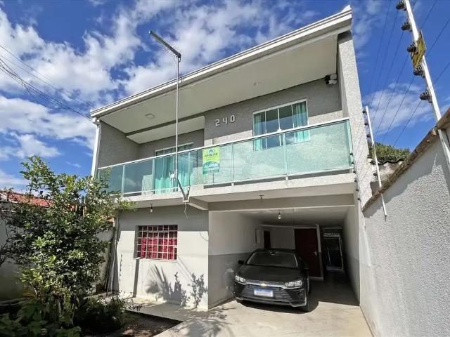 Casa / Sobrado para Locação em Pinhais/PR Maria Antonieta 2 Quartos