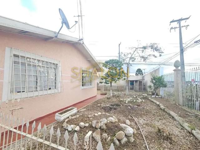 Casa / Sobrado para Locação em Pinhais/PR Atuba 3 Quartos