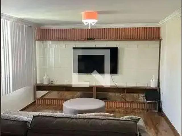 Casa / Sobrado para Locação em Pinhais/PR Centro 4 Quartos