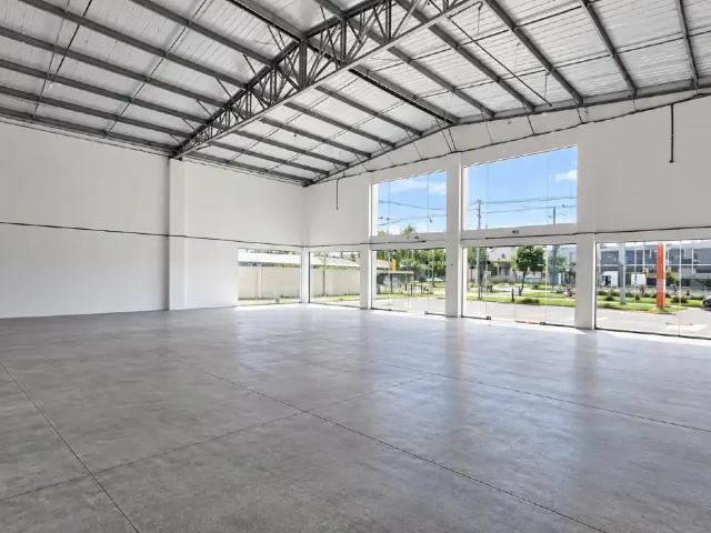 Casa / Sobrado para Locação em Pinhais/PR Estância Pinhais 2 Quartos