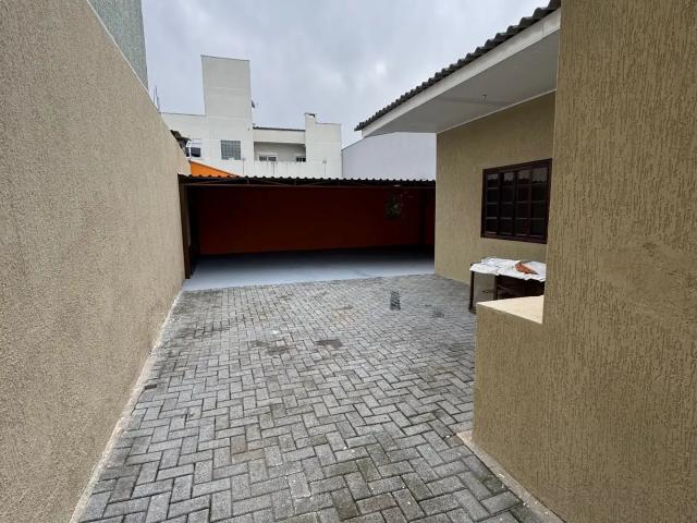 Casa / Sobrado para Locação em Pinhais/PR Vale da Boa Esperança 3 Quartos
