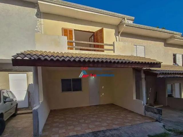 Casa / Sobrado para Locação em Pinhalzinho/SP Centro