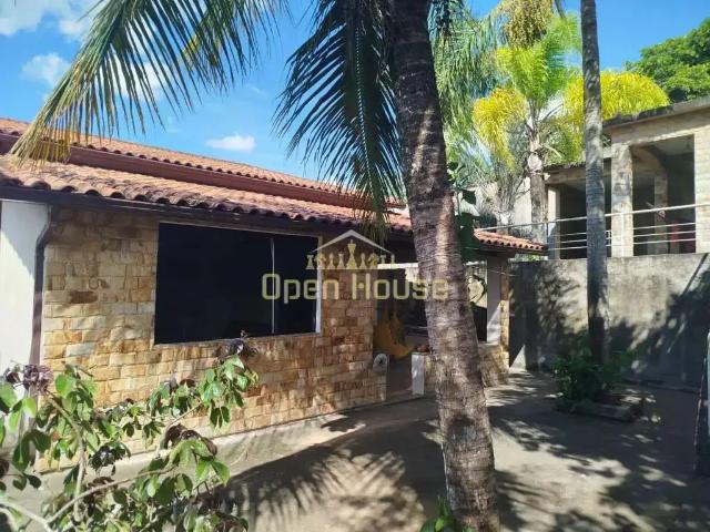 Casa / Sobrado para Locação em Pinheiral/RJ Centro 4 Quartos