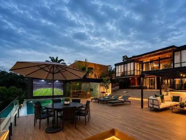 Casa / Sobrado para Locação em Piracaia/SP Cubas 6 Quartos