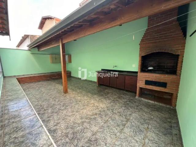 Casa / Sobrado para Locação em Piracicaba/SP Alto da Pompéia 3 Quartos