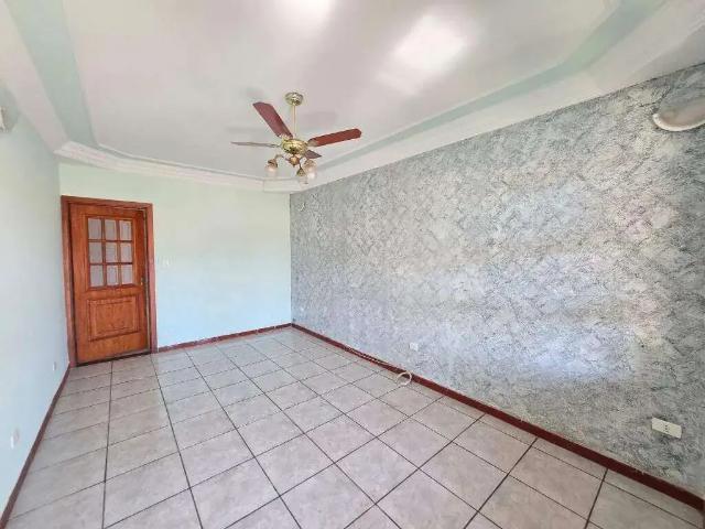 Casa / Sobrado para Locação em Piracicaba/SP Alto da Pompéia 3 Quartos