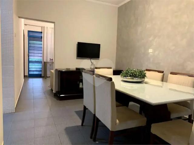 Casa / Sobrado para Locação em Piracicaba/SP Centro 4 Quartos