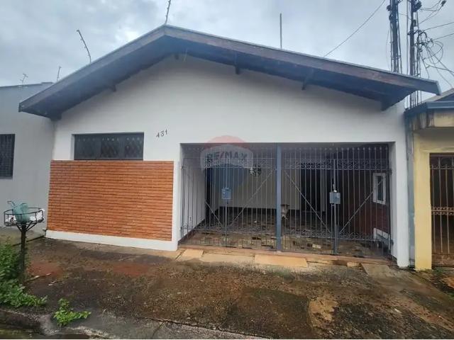 Casa / Sobrado para Locação em Piracicaba/SP Centro 2 Quartos