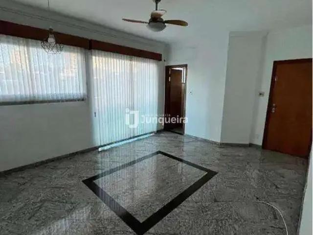 Casa / Sobrado para Locação em Piracicaba/SP Centro 3 Quartos