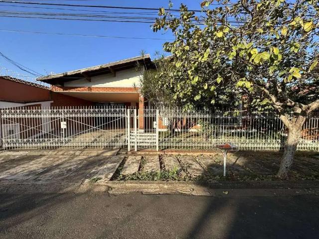Casa / Sobrado para Locação em Piracicaba/SP Centro 3 Quartos