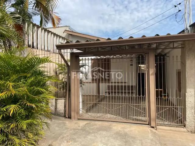 Casa / Sobrado para Locação em Piracicaba/SP Cidade Alta 2 Quartos