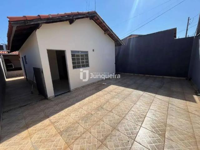 Casa / Sobrado para Locação em Piracicaba/SP Conjunto Habitacional Água Branca 2 Quartos