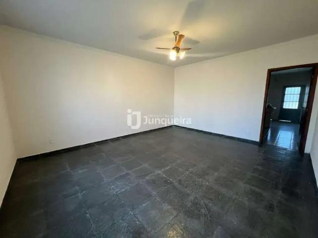 Casa / Sobrado para Locação em Piracicaba/SP Loteamento Santa Rosa 3 Quartos