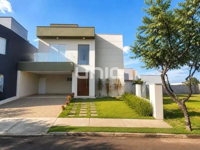 Casa / Sobrado para Locação em Piracicaba/SP Parque Taquaral 3 Quartos