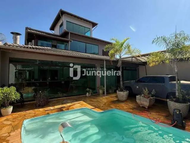 Casa / Sobrado para Locação em Piracicaba/SP Santa Terezinha 4 Quartos