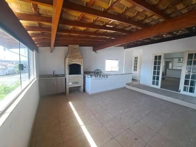 Casa / Sobrado para Locação em Piracicaba/SP Santa Terezinha 2 Quartos