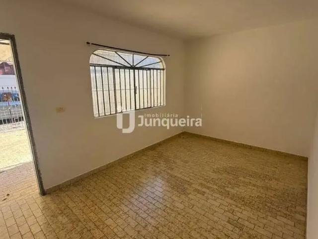 Casa / Sobrado para Locação em Piracicaba/SP Santa Terezinha 2 Quartos