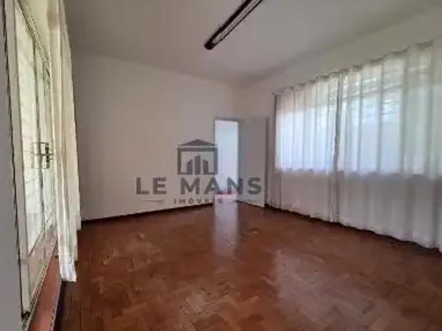 Casa / Sobrado para Locação em Piracicaba/SP Vila Independência 5 Quartos