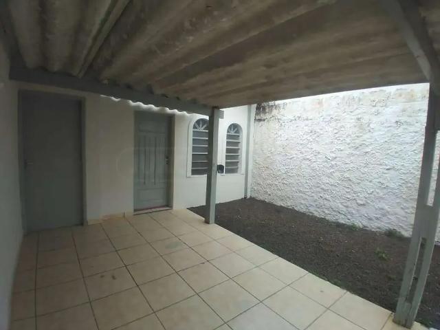 Casa / Sobrado para Locação em Piracicaba/SP Vila Rezende 2 Quartos