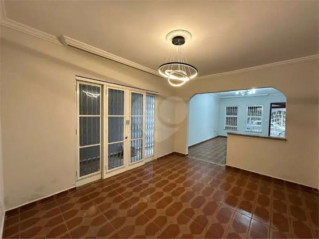 Casa / Sobrado para Locação em Piracicaba/SP Vila Rezende 3 Quartos