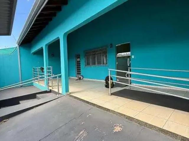 Casa / Sobrado para Locação em Piratininga/SP Centro 3 Quartos