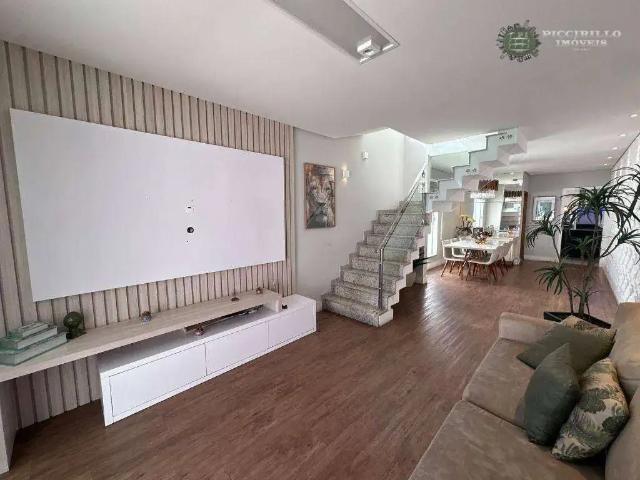 Casa / Sobrado para Locação em Praia Grande/SP Canto do Forte 3 Quartos