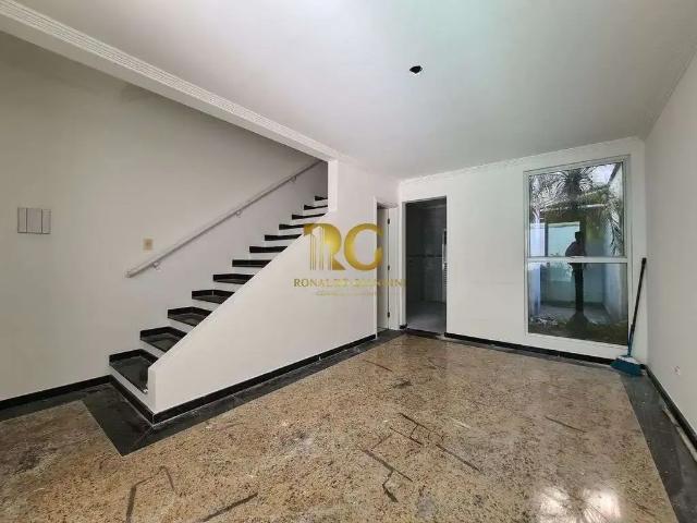 Casa / Sobrado para Locação em Praia Grande/SP Canto do Forte 3 Quartos