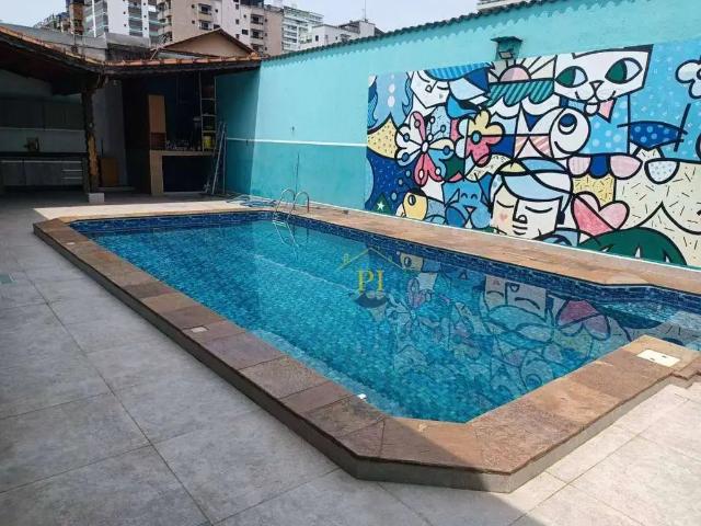 Casa / Sobrado para Locação em Praia Grande/SP Canto do Forte 3 Quartos