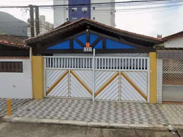 Casa / Sobrado para Locação em Praia Grande/SP Canto do Forte 2 Quartos