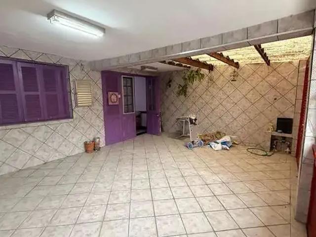 Casa / Sobrado para Locação em Praia Grande/SP Canto do Forte 2 Quartos