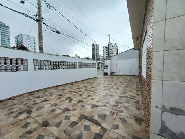 Casa / Sobrado para Locação em Praia Grande/SP Cidade Ocian 2 Quartos