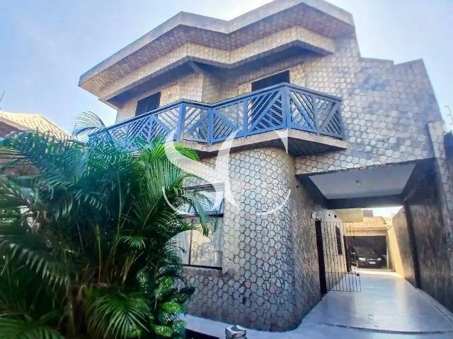 Casa / Sobrado para Locação em Praia Grande/SP Cidade Ocian 3 Quartos