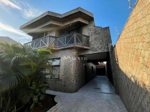 Casa / Sobrado para Locação em Praia Grande/SP Cidade Ocian 3 Quartos