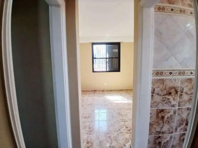 Casa / Sobrado para Locação em Praia Grande/SP Cidade Ocian 3 Quartos