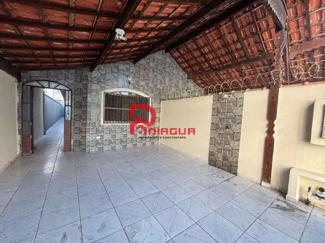 Casa / Sobrado para Locação em Praia Grande/SP Aviação 3 Quartos