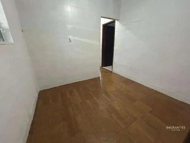 Casa / Sobrado para Locação em Praia Grande/SP Boqueirão 2 Quartos