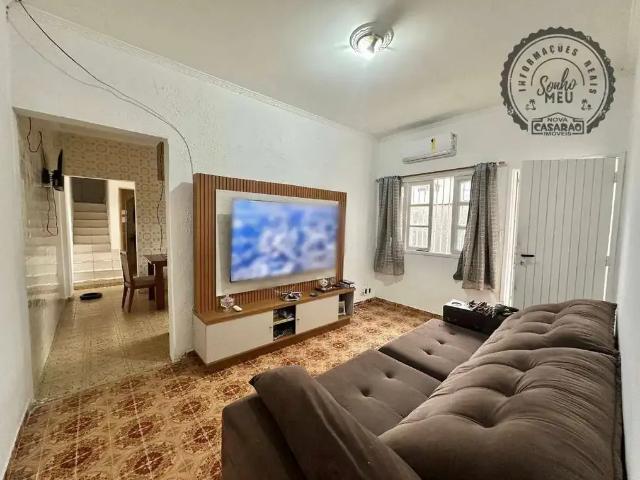 Casa / Sobrado para Locação em Praia Grande/SP Boqueirão 2 Quartos