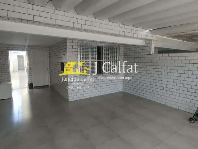 Casa / Sobrado para Locação em Praia Grande/SP Boqueirão 2 Quartos