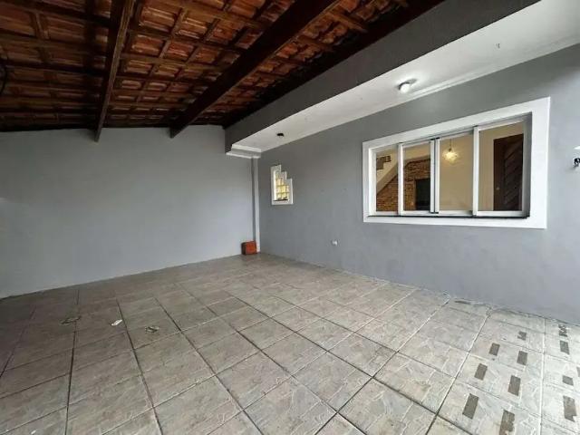 Casa / Sobrado para Locação em Praia Grande/SP Boqueirão 3 Quartos