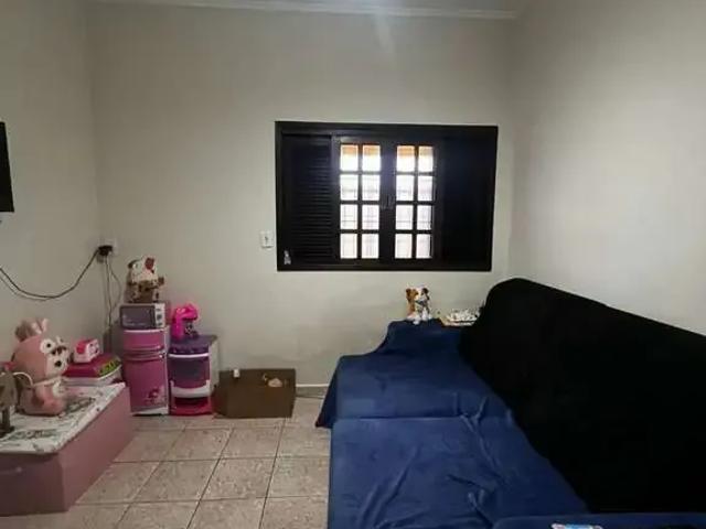 Casa / Sobrado para Locação em Praia Grande/SP Balneário Maracanã 2 Quartos
