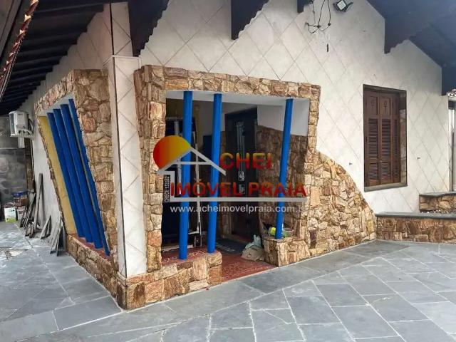 Casa / Sobrado para Locação em Praia Grande/SP Guilhermina