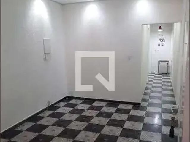 Casa / Sobrado para Locação em Praia Grande/SP Guilhermina 2 Quartos