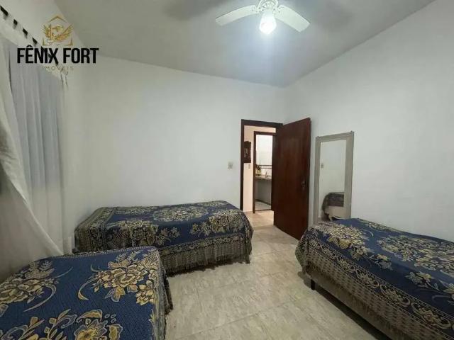 Casa / Sobrado para Locação em Praia Grande/SP Guilhermina 2 Quartos