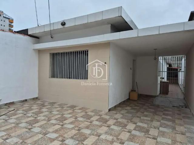 Casa / Sobrado para Locação em Praia Grande/SP Tupi 1 Quartos