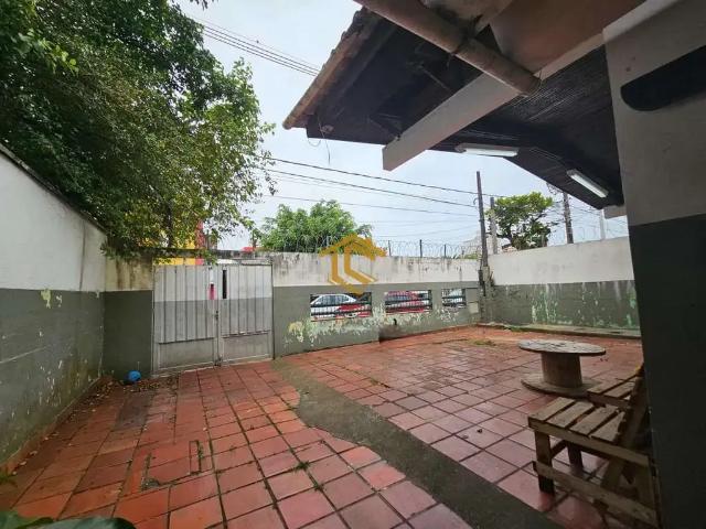 Casa / Sobrado para Locação em Praia Grande/SP Tupi