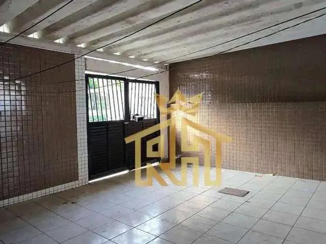 Casa / Sobrado para Locação em Praia Grande/SP Tupi 2 Quartos